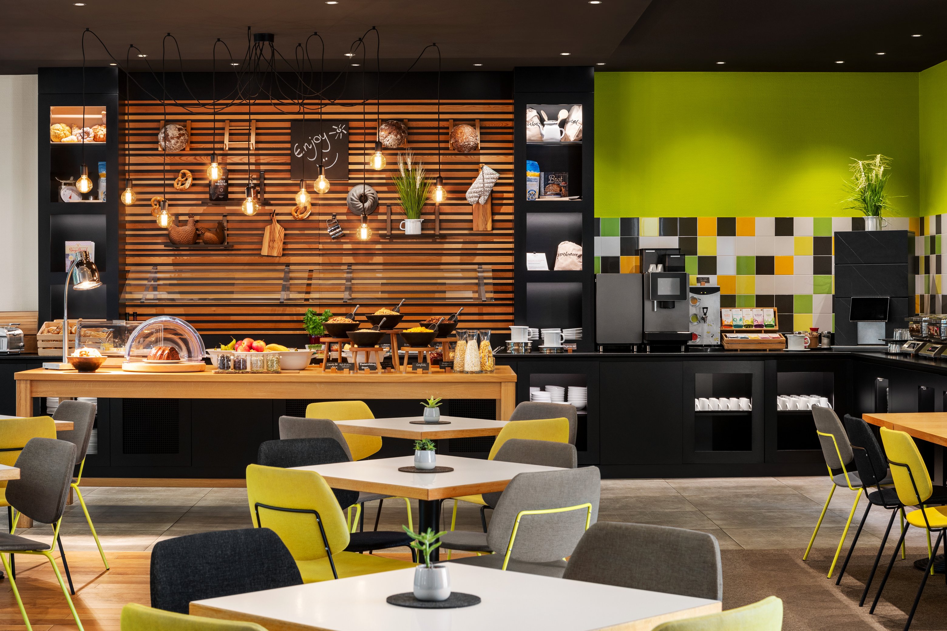 Hotel in Bad Oeynhausen | Vienna House Easy Bad Oeynhausen